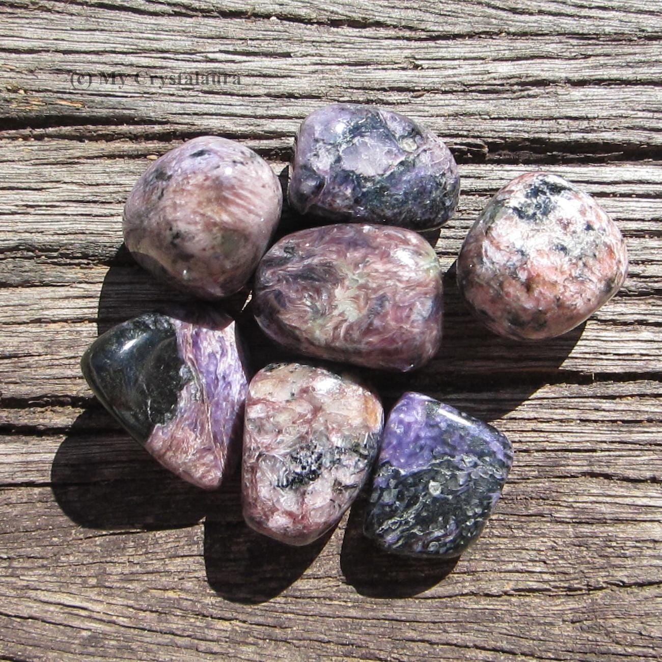 Unleashing the Power of Charoite: Meaning, Uses & Benefits