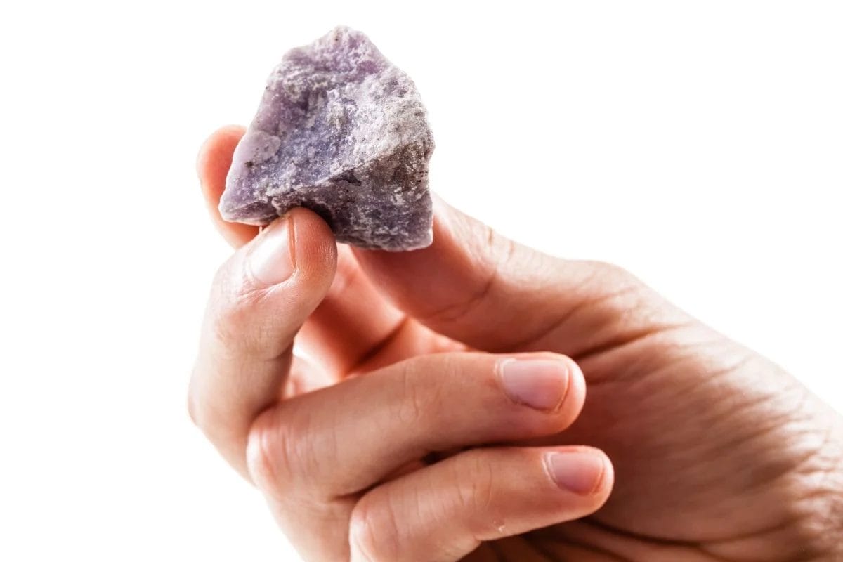 Discovering the Magic of Lepidolite: Meaning, Uses & Benefits