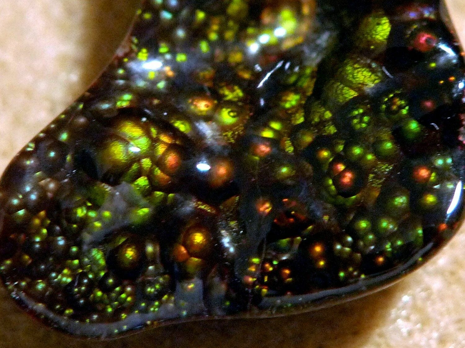 Unleashing the Power of Fire Agate: Discover its Meaning, Uses & Benefits