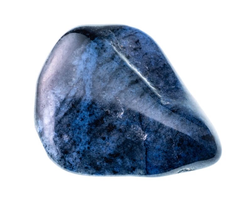 Discover the Magic of Dumortierite: Meaning, Uses & Benefits
