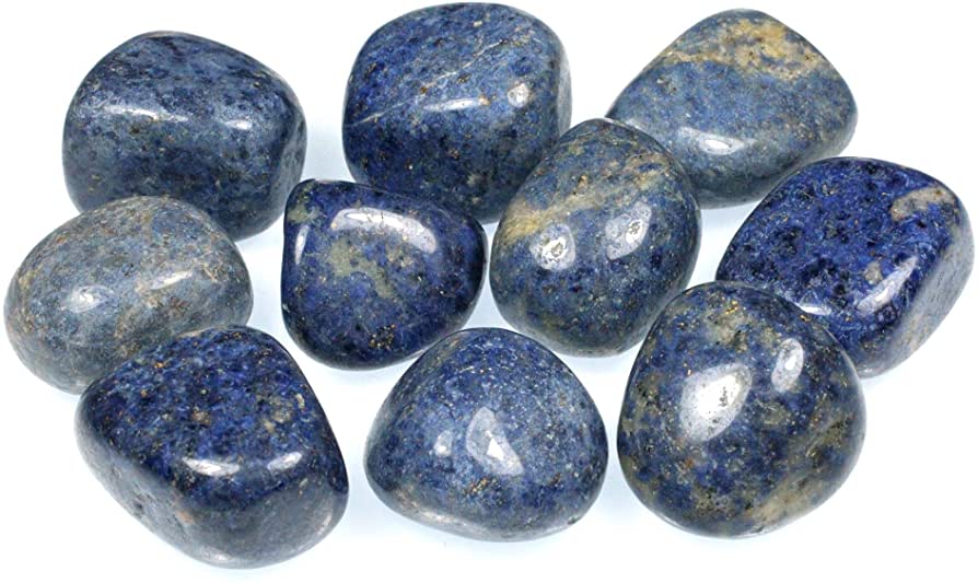 Discover the Magic of Dumortierite: Meaning, Uses & Benefits