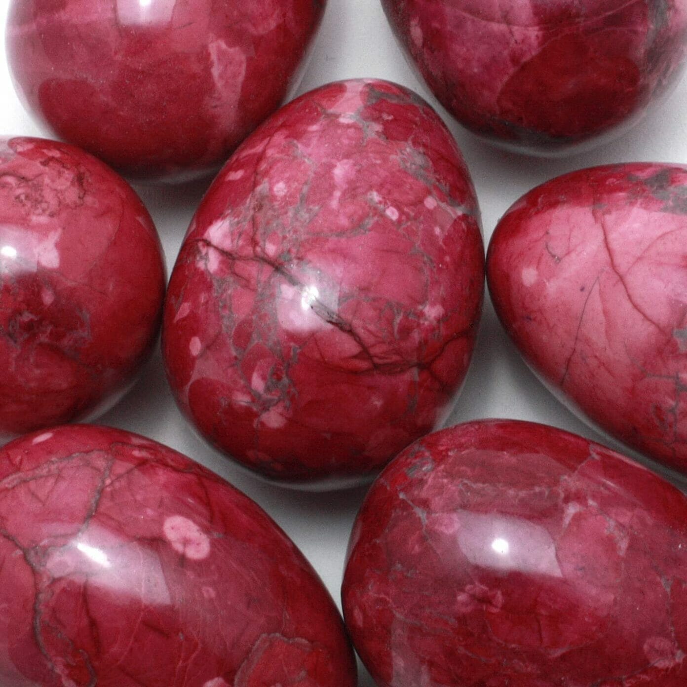 Unleashing Red Howlite Potential: Meaning, Uses & Benefits
