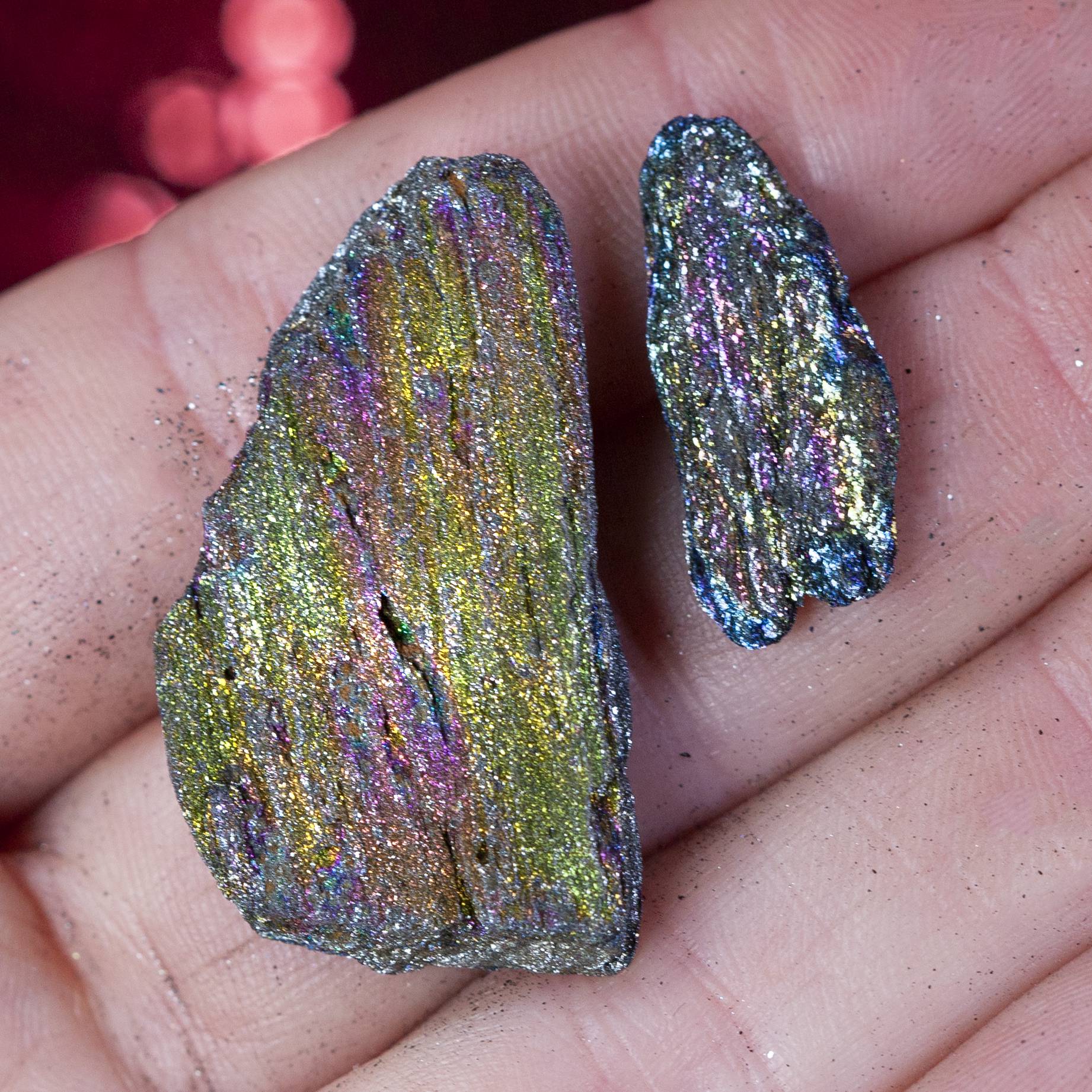 The Power of Rainbow Hematite: Unveiling Its Meaning, Uses & Benefits