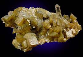 Discover the Magic of Siderite's: Meaning, Uses & Benefits